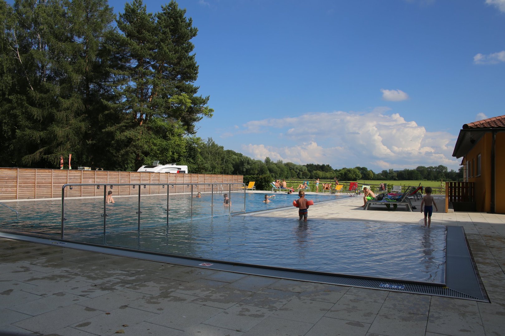 Park Camping Iller: Der Campingplatz mit beheizbarem Freibad im Allgäu