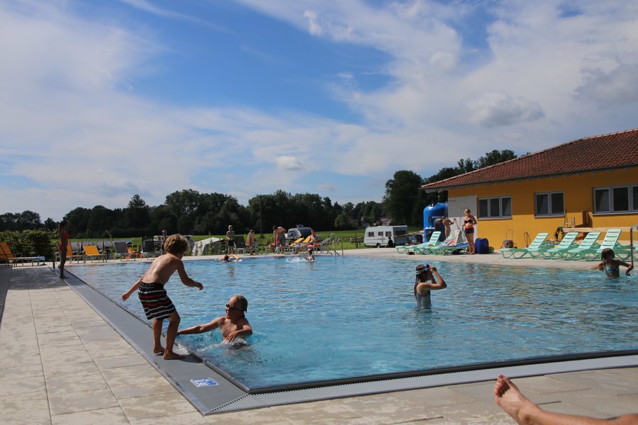 Park Camping Iller: Der Campingplatz mit beheizbarem Freibad im Allgäu